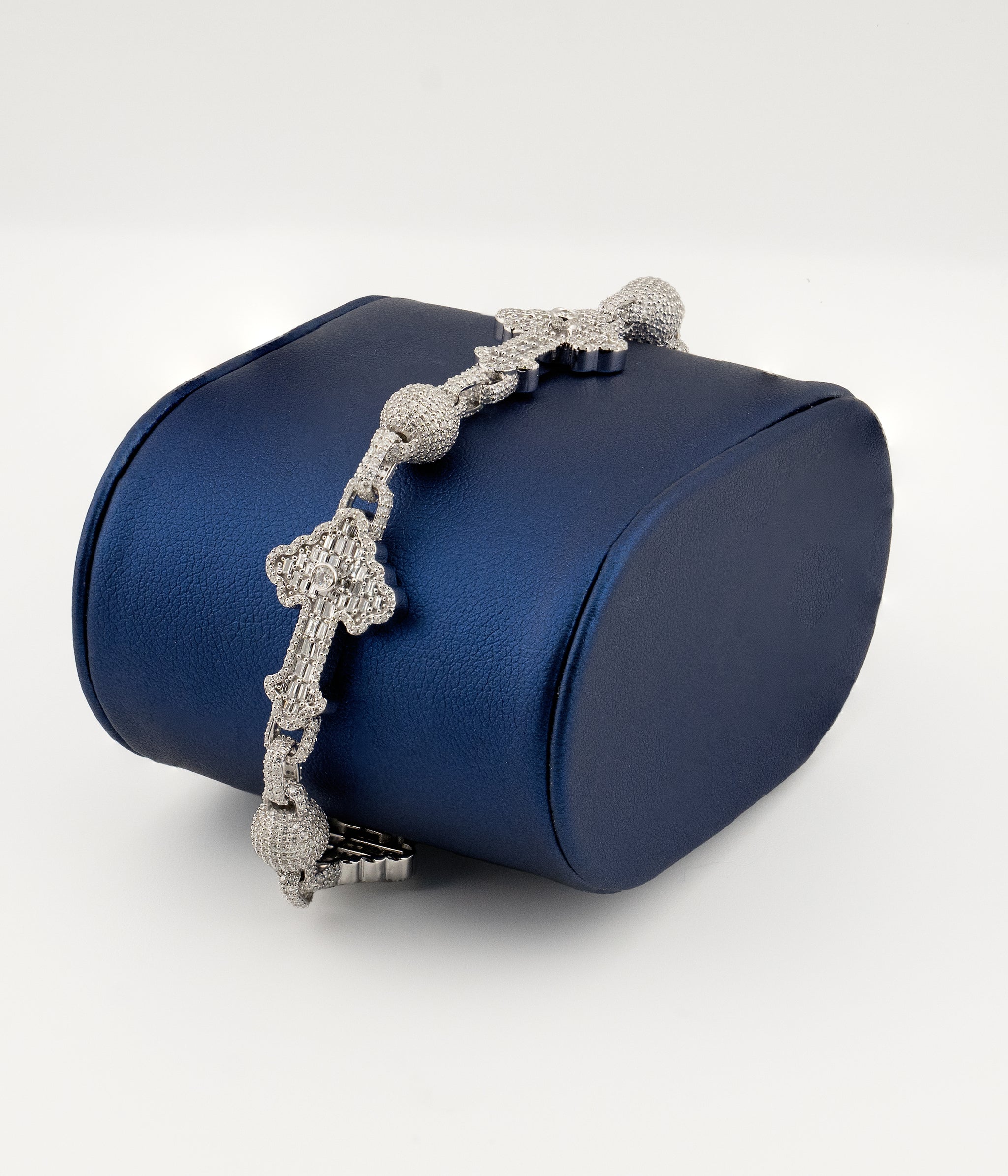 Crosslink Bracelet